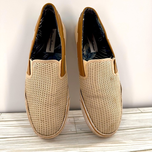 Tommy Bahama | Shoes | Tommy Bahama Mens Perforated Slip On Sneaker ...